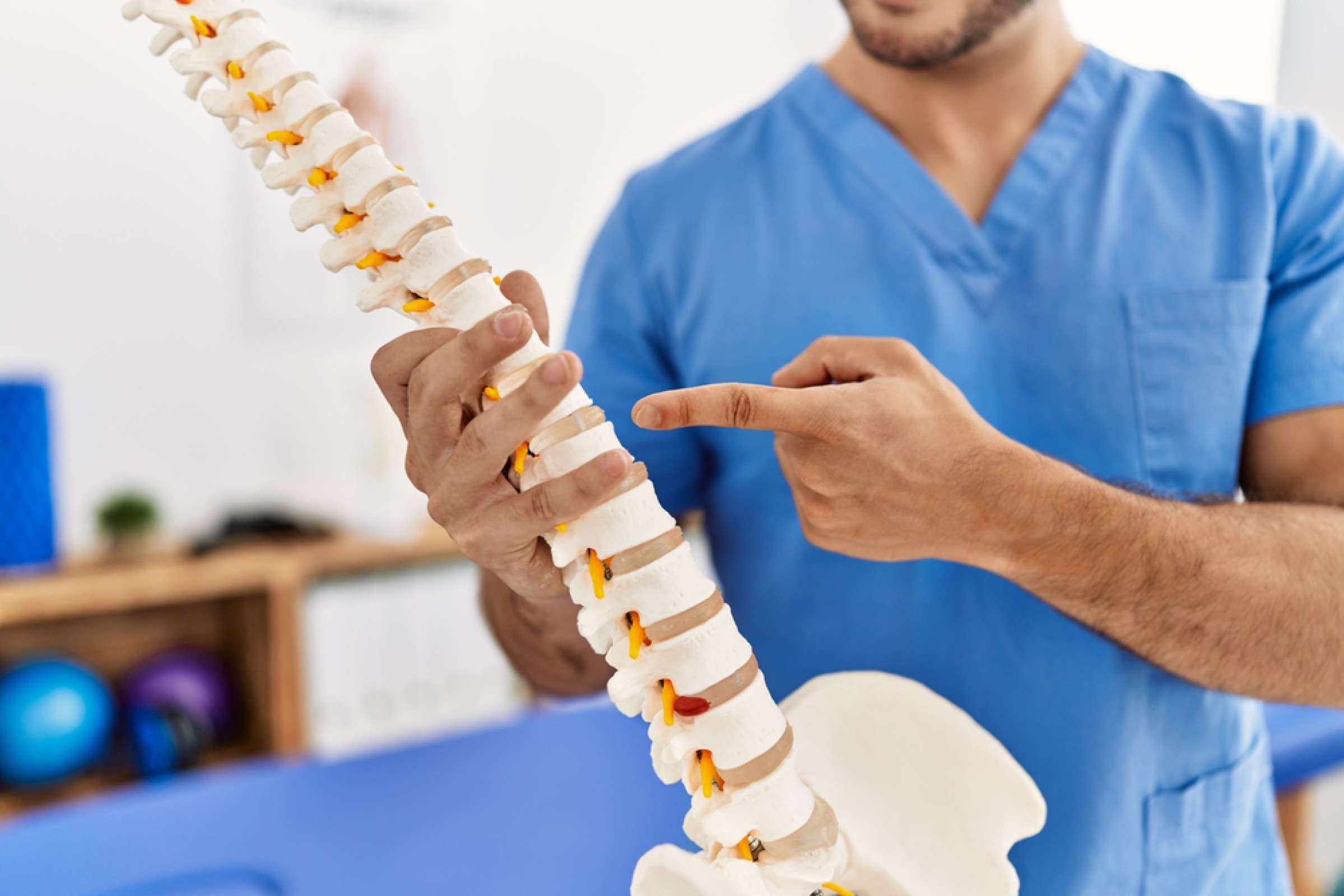 Spinal Manipulation Treatment Review | The American Chiropractor | JULY ...